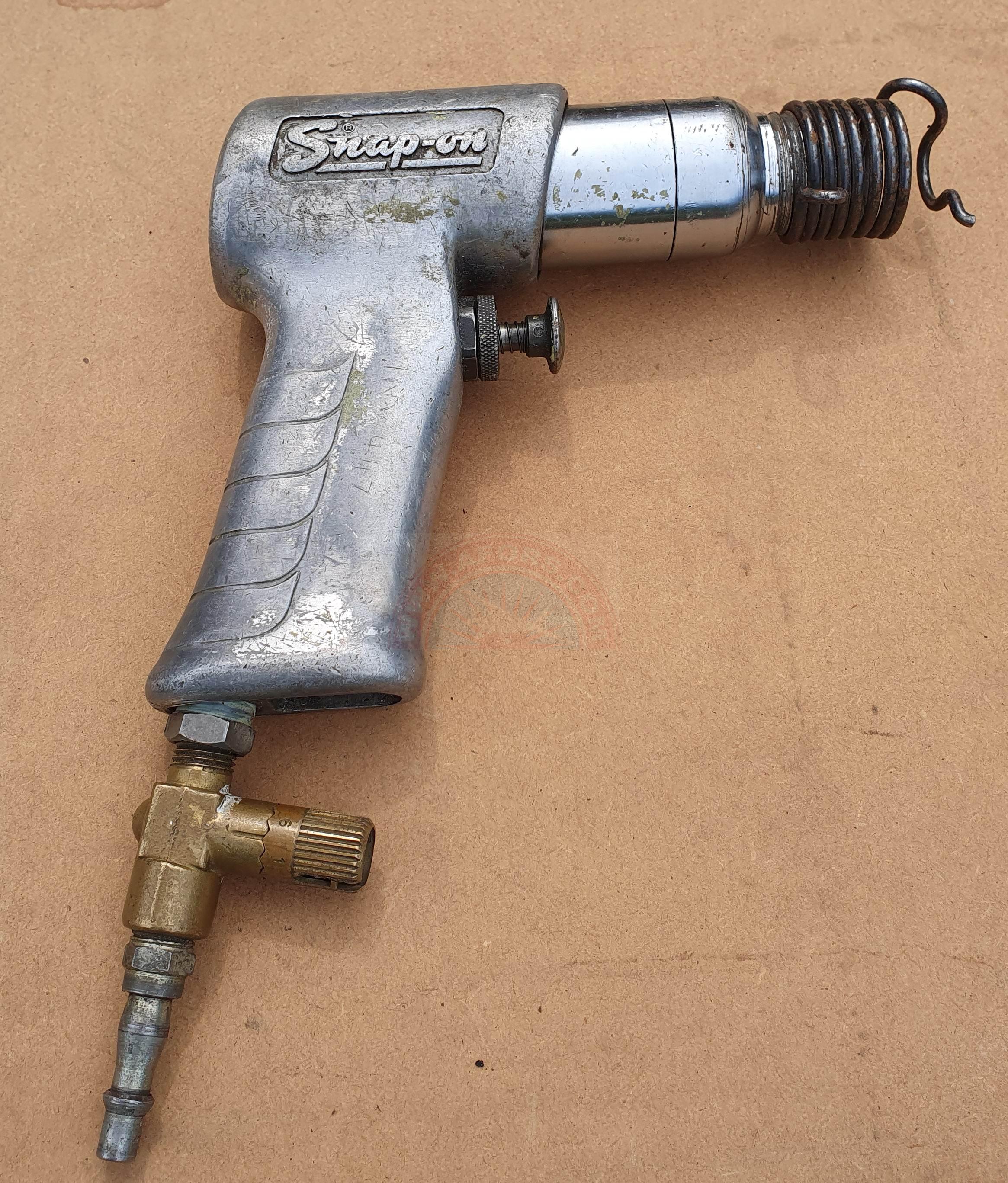 Snap-On rivet gun for solid rivets afors advert number 58835