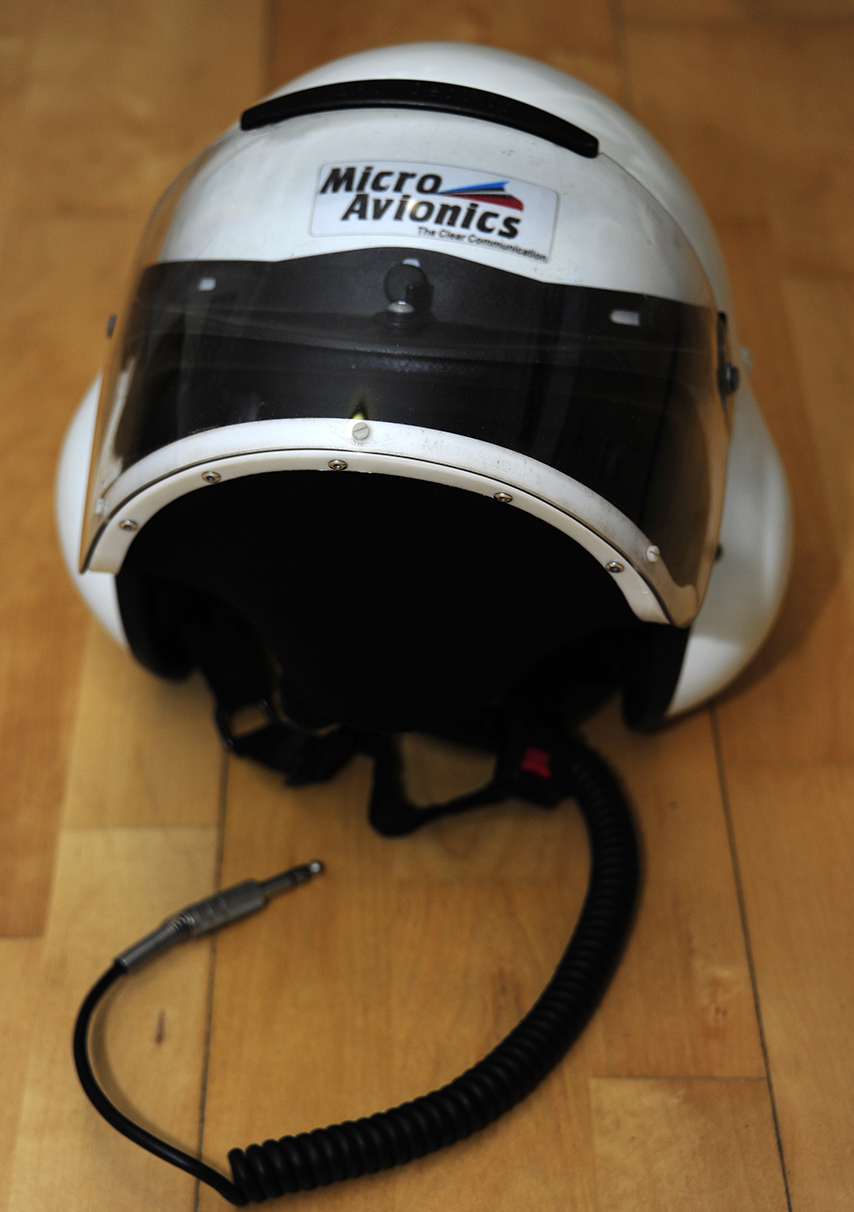 Flex-wing microlight flying suits and helmets | afors advert No48650