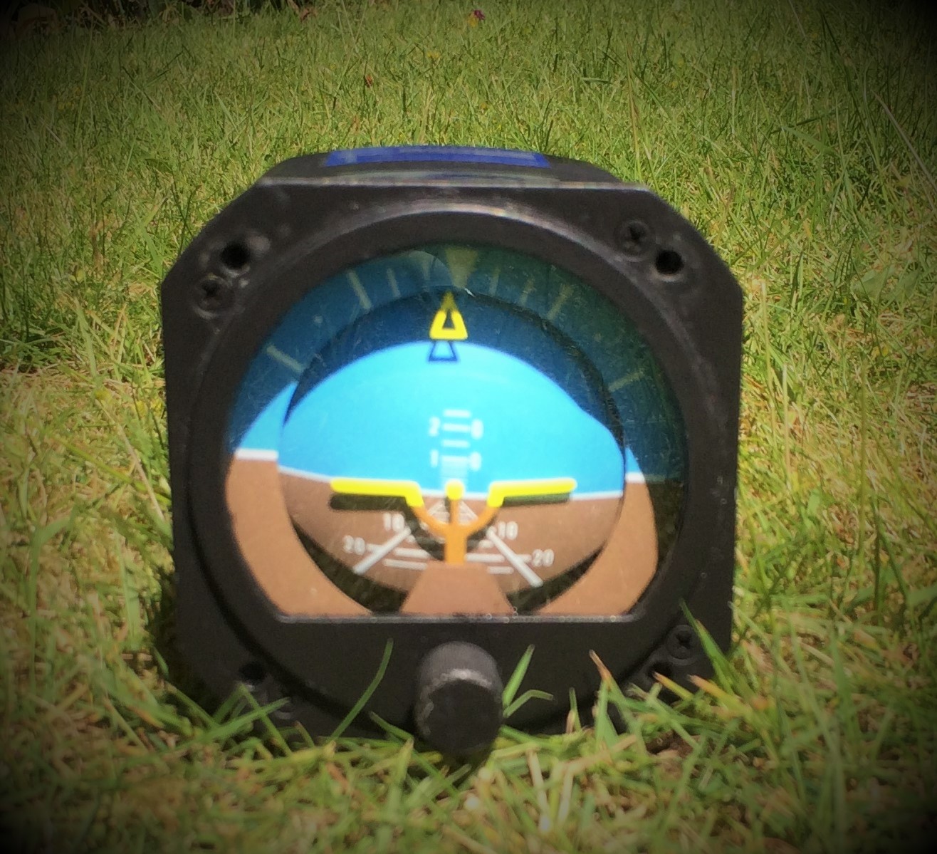 RC Allen Artificial Horizon RCA 22-7 with EASA Form 1 | afors advert ...