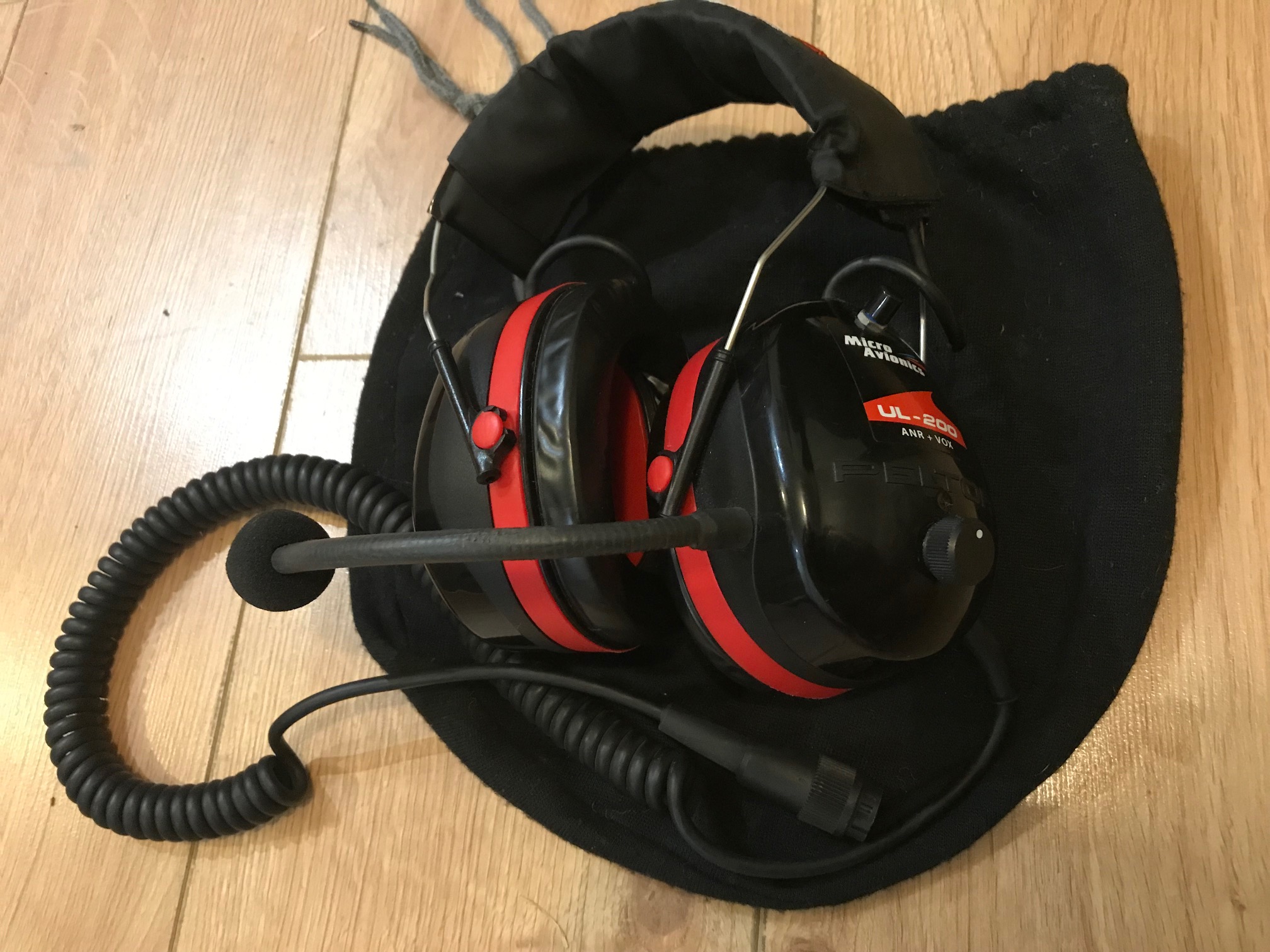 Micro Avionics UL200 ANR VOX Microlight/Open Cockpit Headset | afors ...